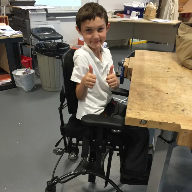 Adaptive chairs for special children in school | VELA.eu
